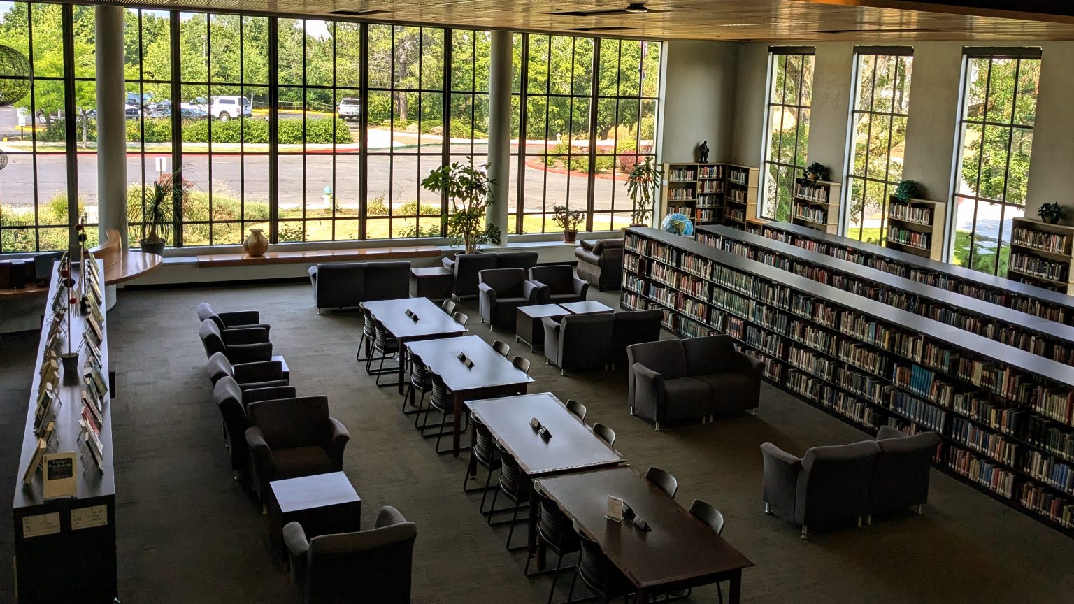 Rooms & Spaces – Eastern Oregon University Library